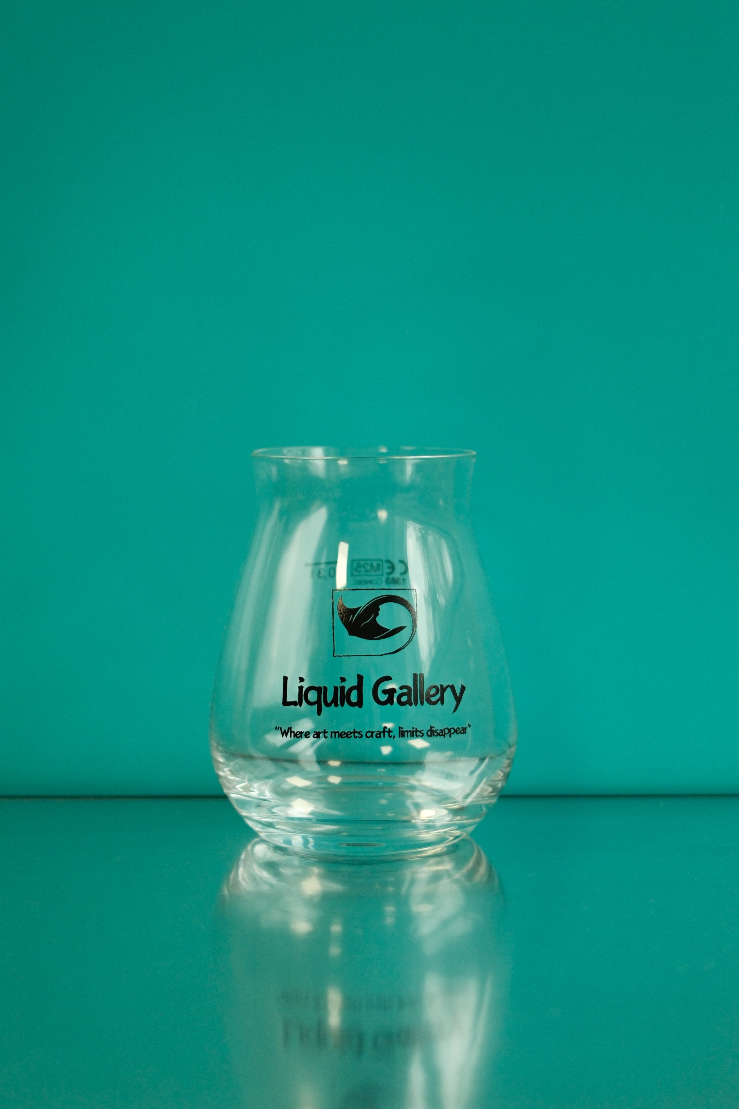 Liquid Gallery Hazy IPA Glass - 330ML – Liquid Gallery Brewing